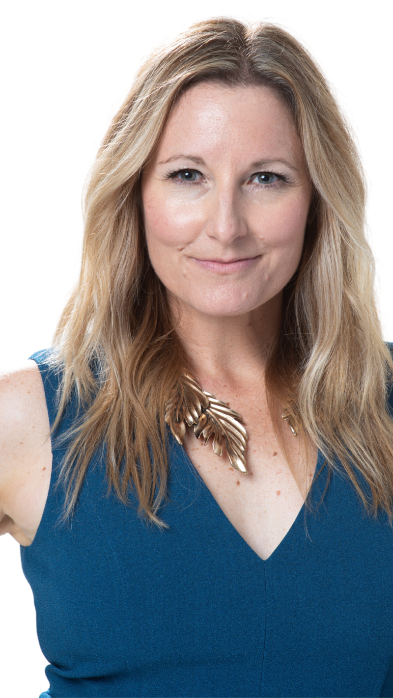 Corporate headshot – transparent background – zoomed in | Melanie Curtis